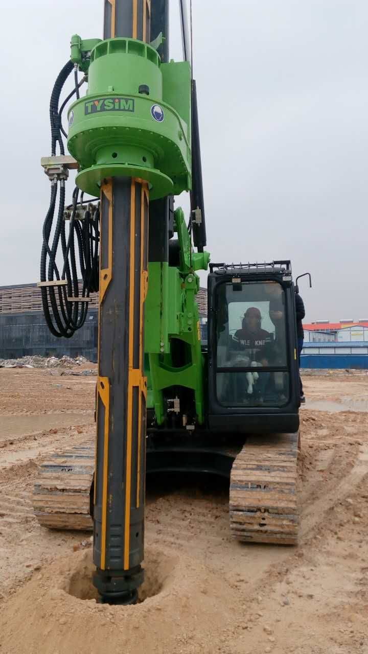 Tysim Kr125 Mini Piling Rig Machine Pile Foundation 125 KN.M 37m Drilling